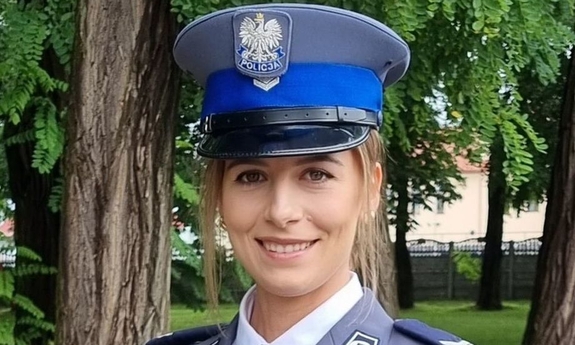 Policjantka w czasie wolnym od służby pomogła uczestnikom zdarzenia - Policja.pl - Portal ...